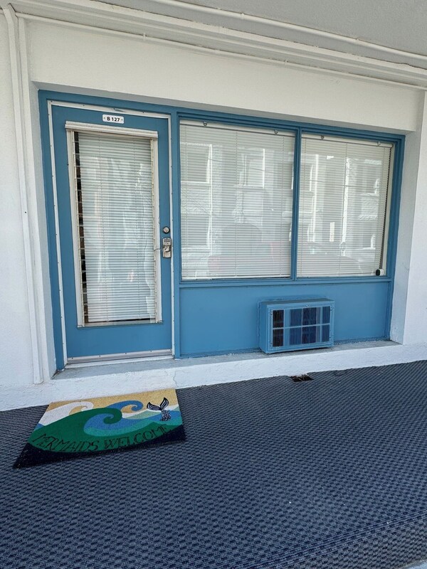 Ultimate Atlantic City Boardwalk Condo Steps From The Beach & Casinos! - New Jersey
