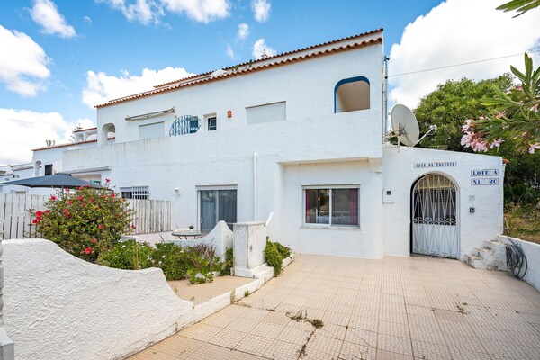 Apartamento 'Isabel' Con Vistas A La Montaña, Terraza Privada Y Wi-fi - Lagoa