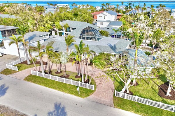 One Of The Most Unique Homes In Anna Maria Island - Anna Maria Island, FL