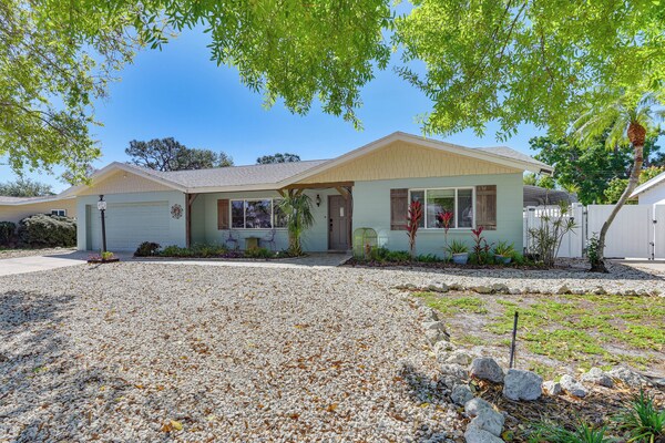 9 Mi To Coquina Beach: Home W/ Pool & Bbq - Bradenton, FL