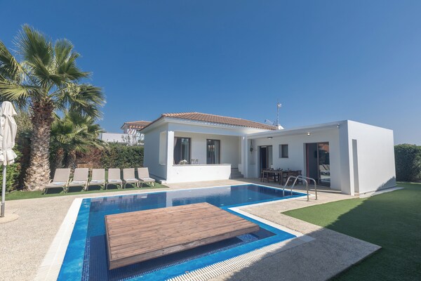 Ayia Napa Satin Villa Svi1 - Ayia Napa