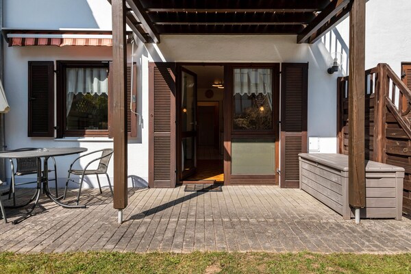 Holiday Apartment 'Fewo Mit Kamin - Dogs Welcome' With Mountain View, Terrace And Wi-fi - Falkenstein