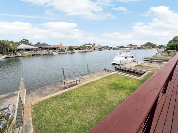 Private Jetty | Family & Pet-friendly Retreat - Mandurah