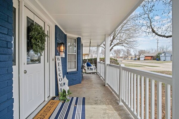 Stress-free Zone, Near Ou, Jacuzzi, Pool Table - Oklahoma
