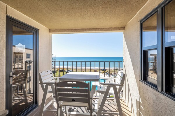 Summer Winds A-512, Oceanfront Condo In Indian Beach, Nc! - Emerald Isle, NC