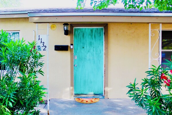 Gardner Casita - Central Location - Las Cruces, NM