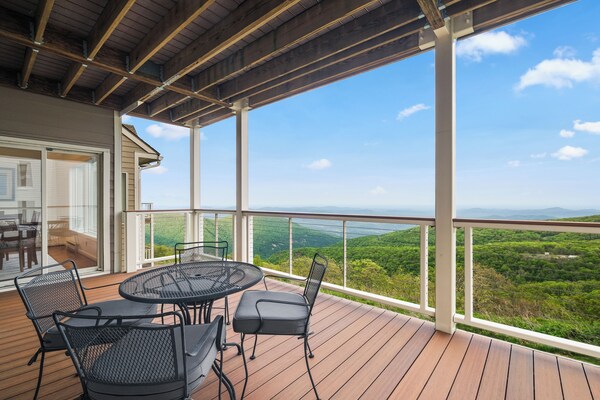 Overlook 180 Degree Views W/peloton! - Waynesboro, VA