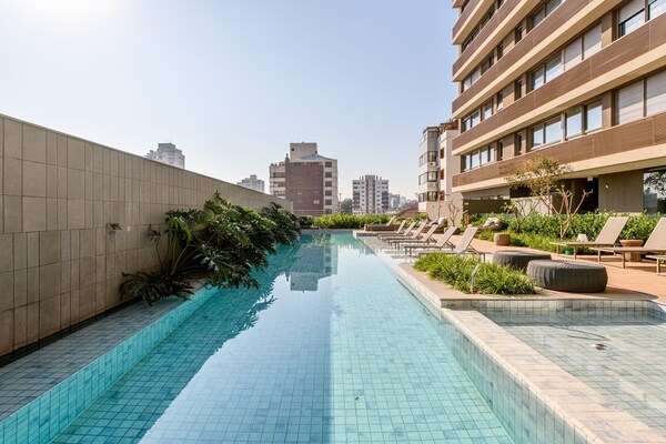 Loft De Alto Nivel: Sofisticación Y Ubicación Privilegiada En Porto Alegre - Porto Alegre