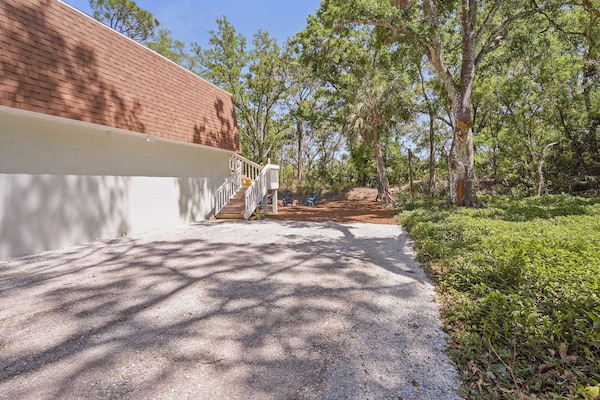 Coastal Hideaway: 2/1 Guest House Close To Utc! - Lakewood Ranch, FL