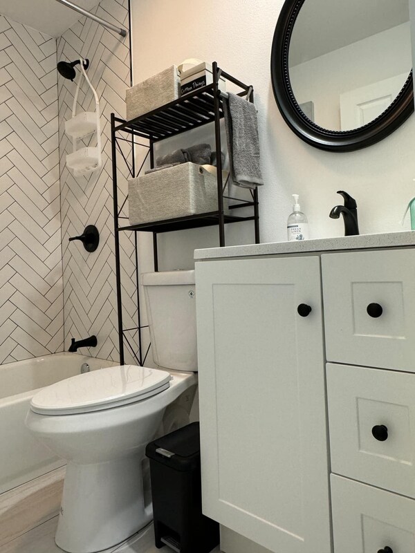 Newly Built, Stylish And Spacious 3-bedroom Getaway. Near Sofi Stadium & Lax. - 托倫斯