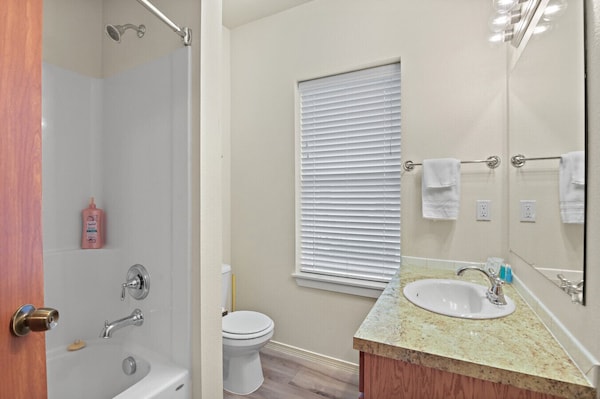Maple Manor Urban Retreat - Spokane, WA