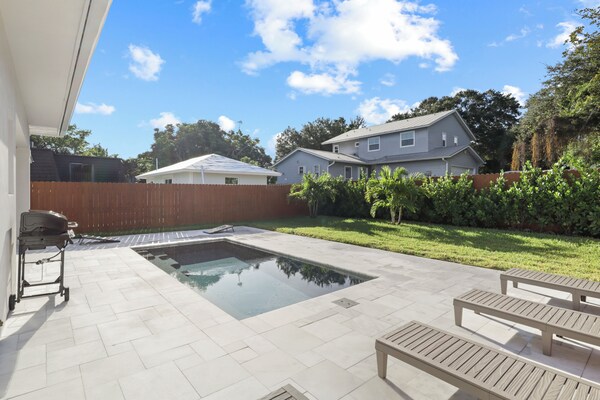 Welcome To Casa Rio Rancho, Our Vibrant Ranch-style House In Scenic Jensen Beach - Stuart, FL