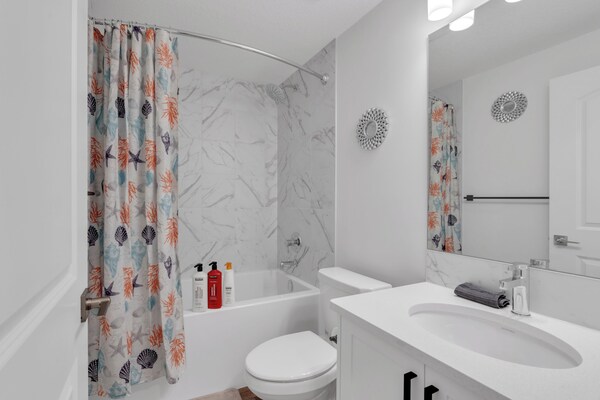 Luxury 2bdr Retreat, Calgary,  Everything You Need, Best Coffee - Calgary