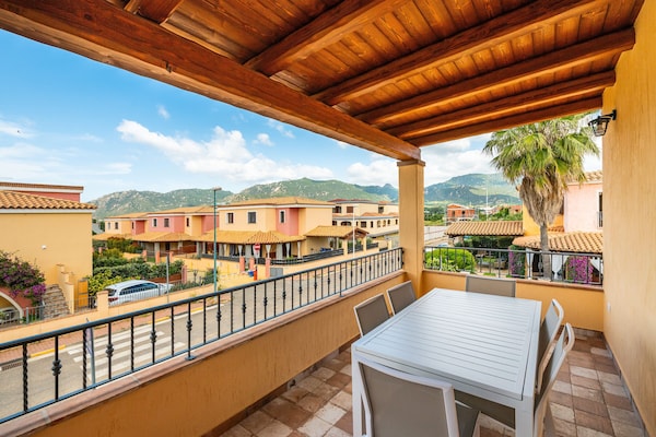 Holiday Home 'Tramonto' With Mountain View, Wi-fi And Air Conditioning - Villasimius