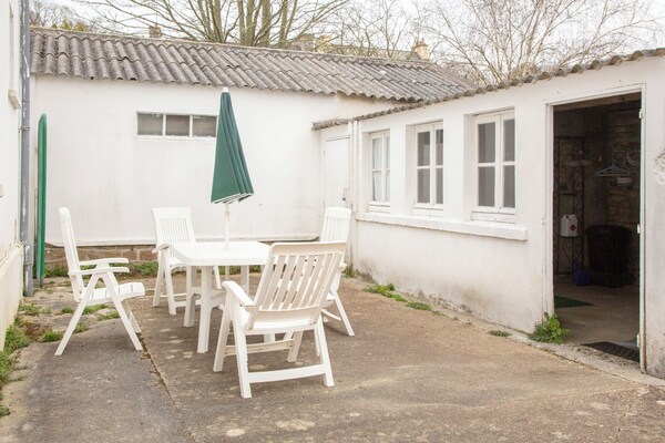 Maison De Vacances 'Maison Familiale Côté Rivière' Avec Jardin Privé Et Wi-fi - Audierne