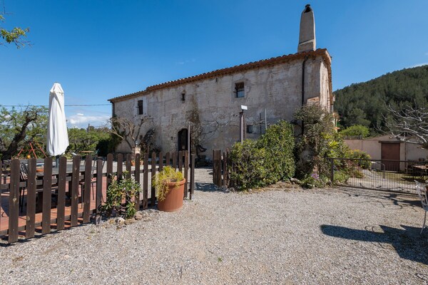Country House 'Emilli' With Mountain View, Wi-fi And Air Conditioning - Sant Sadurní d'Anoia