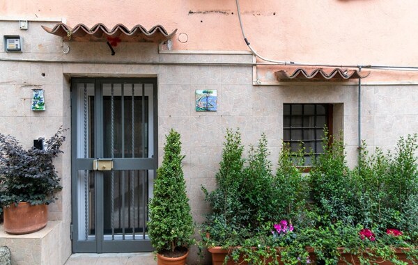 Apartamento 'Casa Mia Civico14 - Corallo' Con Terraza Compartida, Wi-fi Y Aire Acondicionado - Salerno, Italia