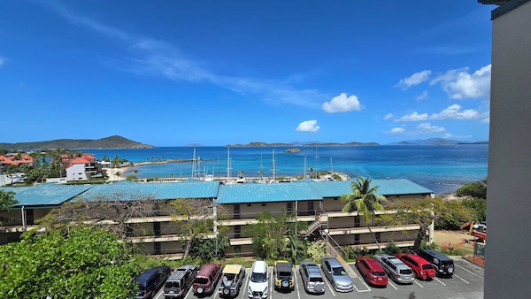 Sapphire Breeze....walk To The Beach, 2 Pools And Restaurants!! - Cruz Bay