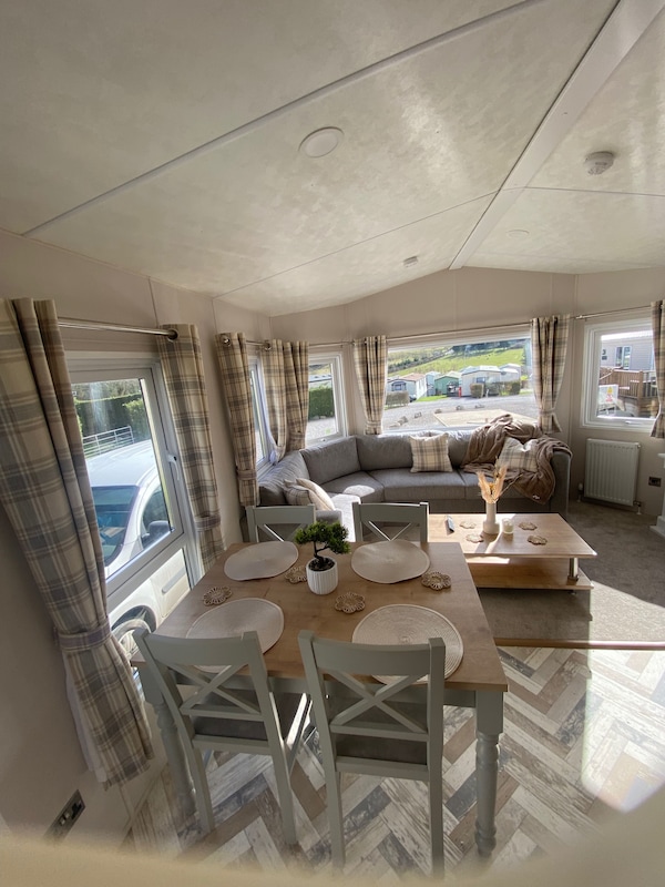 Westfield Lodge Retreat In Carnforth - Kirkby Lonsdale