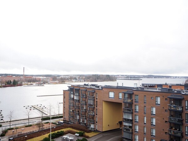 Lake View 7th Floor Studio Next To Downtown - Pirkkala