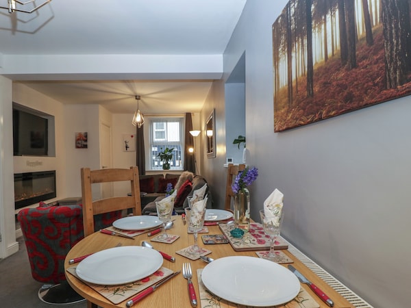 Colliers Cottage, Pet Friendly, With A Garden In Cinderford - Ross-on-Wye