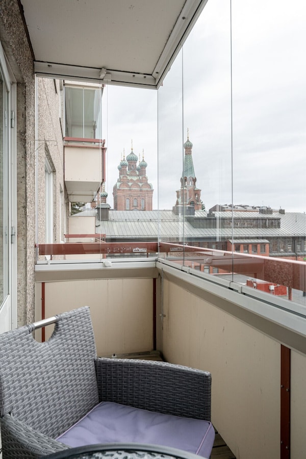1br Apartment With Balcony Next To Railway Station - 坦佩雷