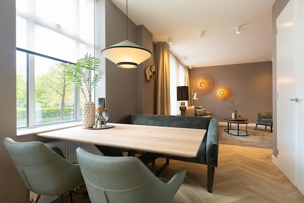 Beautiful Duplex Apartment In The Hague - Monster