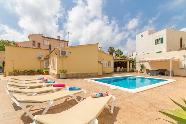 Vakantiehuis Aan Het Strand Van Playa Na Ferradura - Majorca