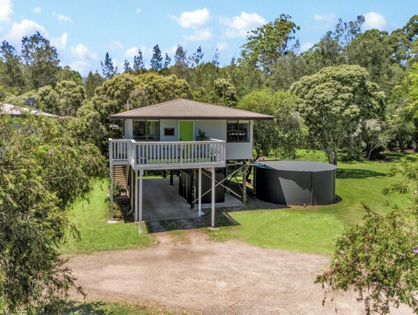 Jabiru Luxe Riverside Retreat - Coffs Harbour