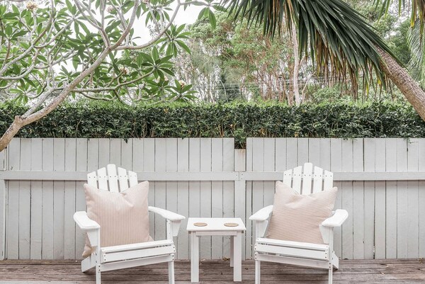 Byron Bay Accom - Seasalt - 4/34 Cavvanbah St - Byron Bay