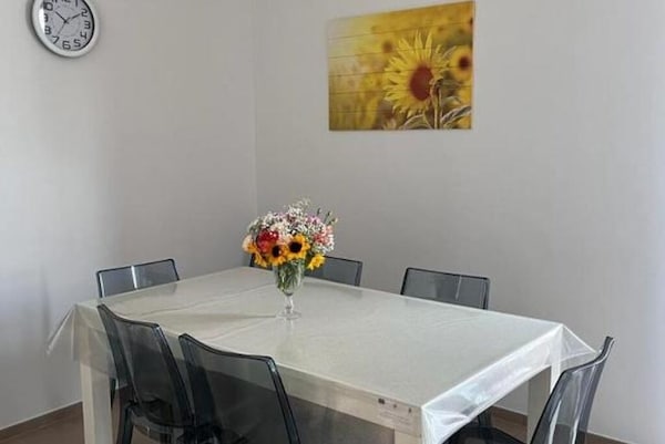 Levante Salento - Aragosta Gialla: Double Room (With Third And Fourth Bed) - Porto Cesareo