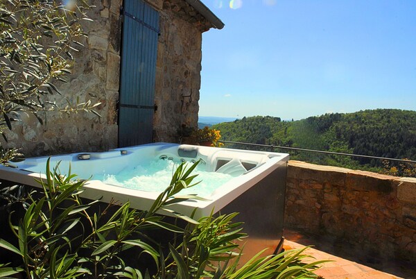 Studio De Luxe Avec Jacuzzi - Largentière