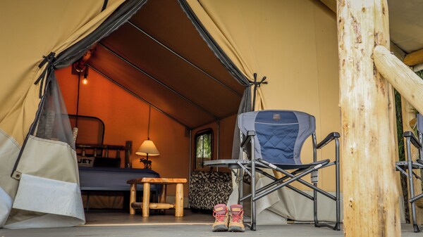 Lewis Glamping Tent - アイダホ州