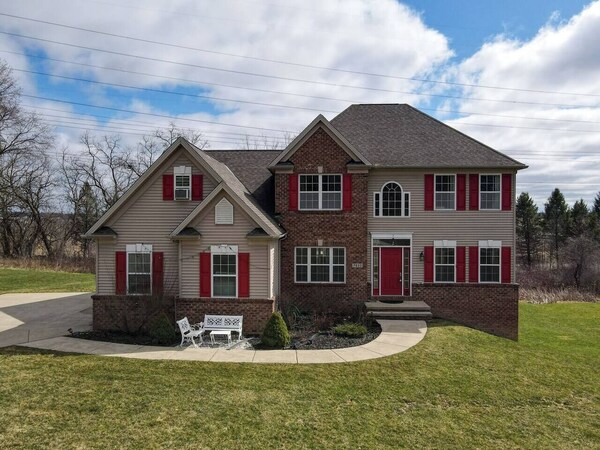 Spacious 6br Home - Near Cle/solon - Bainbridge, OH