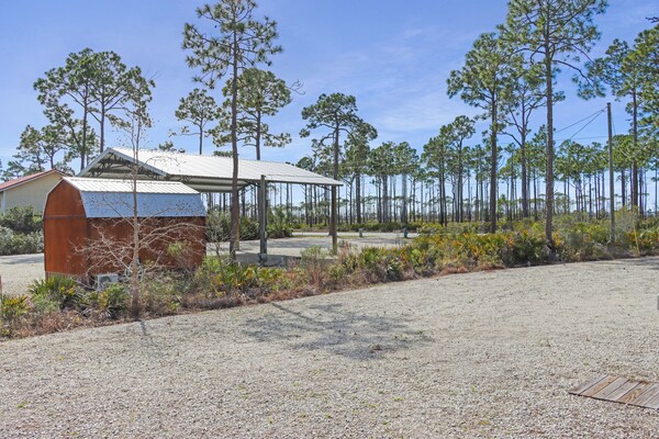 Rv Site, Hookups, Close To Bay ~ Twilights Reach - Florida