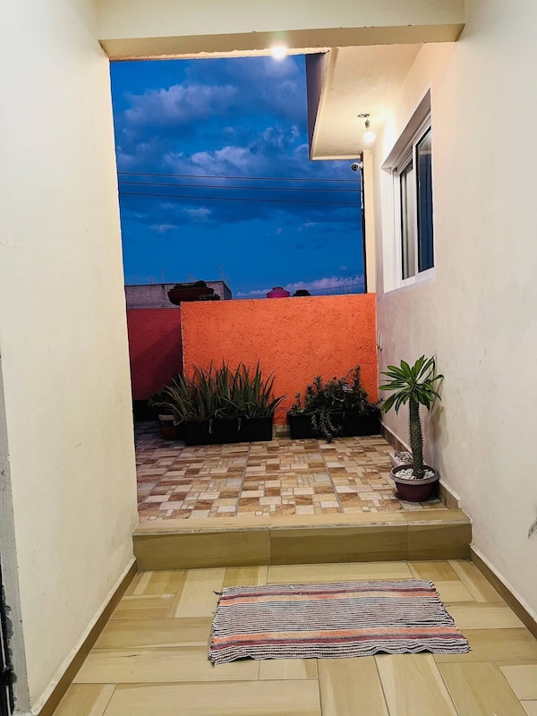 Whole House In Ciudad Nezahualcóyotl, Cleanliness, Comfort And Rest. - Ixtapaluca