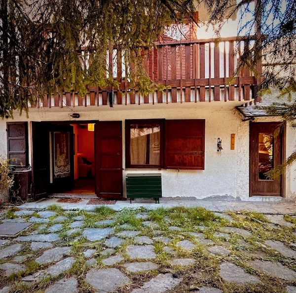Cosy Apartment About 150 Metres From The Cable Car - Courmayeur