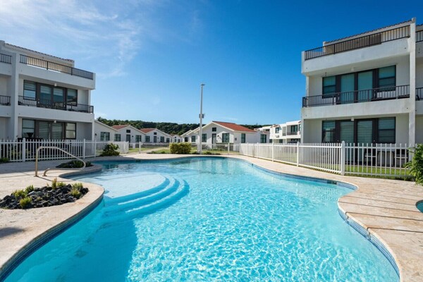 Casa Coral: Villa In Casa De Playa Marbela - Isabela
