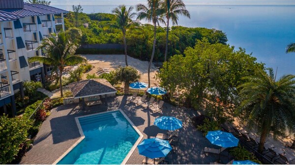 Beachfront Stay Perfect For Island Couple Retreat | Suite W/ Balcony - Islamorada, FL
