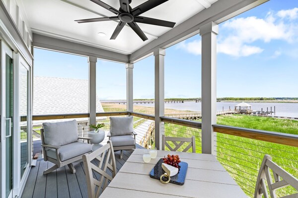 Dock And Dwell At The Winyah Bay Club, Pool, Outdoor Lounge/grill And Boat Slip Included! - Georgetown, SC