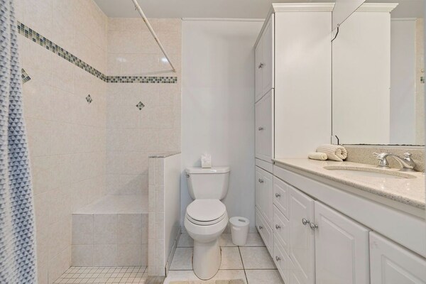 Cozy 2-bedroom Getaway In Stony Poin - Long Island, NY