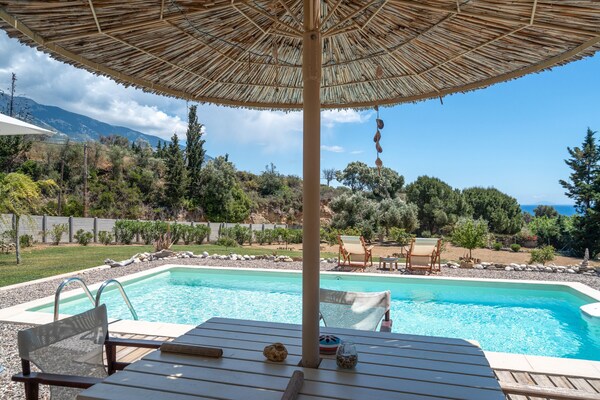 Villa 'Driftwood' Mit Meerblick, Wi-fi Und Klimaanlage - Kefalonia