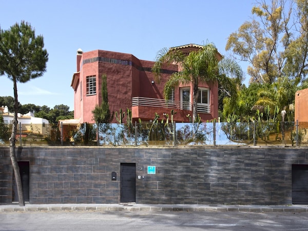 Sunstay Chalet La Colina Torremolinos - Torremolinos