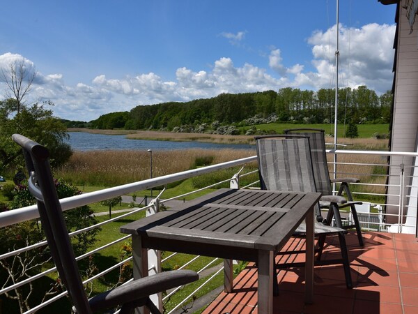 Fewo Og Aussicht - Ferienhaus Kapitänsblick Seedorf - Thiessow