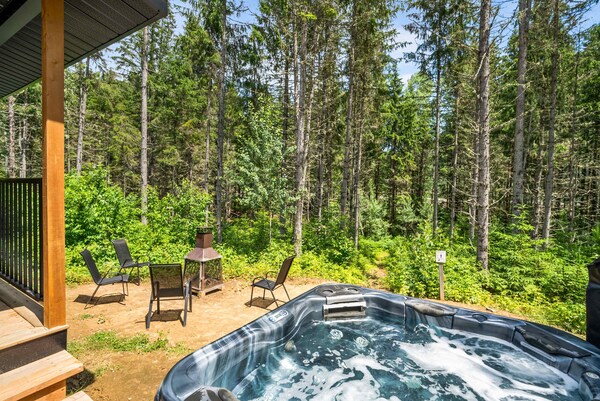 ÉCureuil Gris | Spa, Nature & Riverside Escape - Quebec