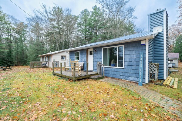 Lake Huron Beach Cabin · Havenwood Shores No. 7 - Oscoda, MI