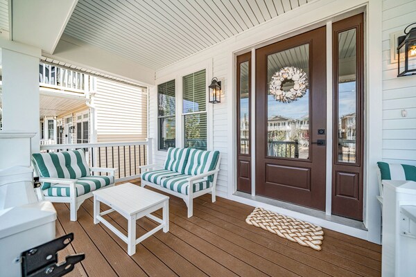Coastal Comfort 3br Condo Walk To Beach, Boardwalk & Downtown Fun - Ocean City, NJ