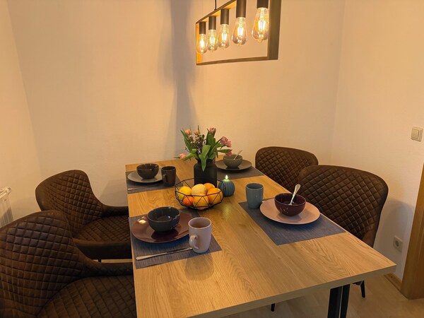 Apartment Karl - Holiday Apartment For 4 People In The Beautiful Luther Quarter - Chemnitz
