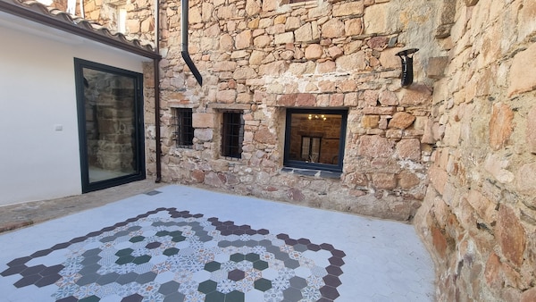 Casa Rural Sierra Serena. Encanto Rural Junto Al Castillo - Bailén