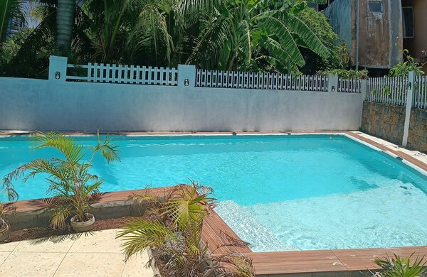 Charming 2-bedroom Villa With Wifi And Ac In Grand Baie - Maurice